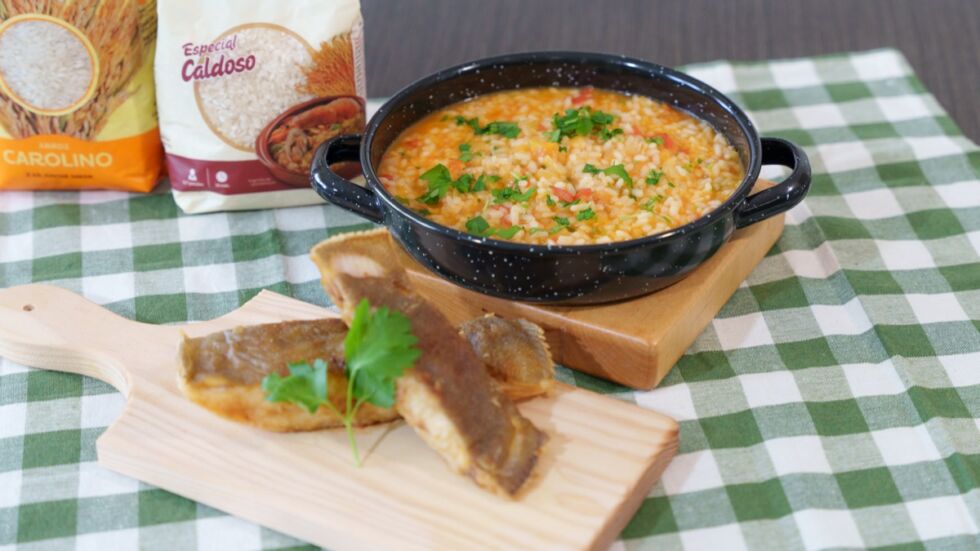 Solha Frita com Arroz de Tomate - Saludães
